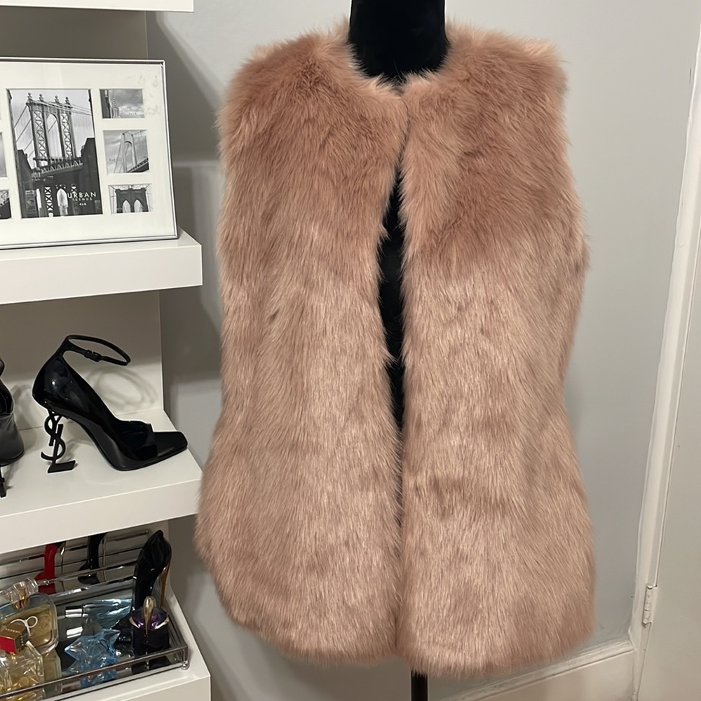 Bagatelle Rose/Blush Faux Fur Vest - Gem